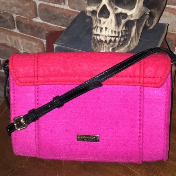 kate spade | Bags | Authentic Kate Spade Felt Colorblock Button Bag ...